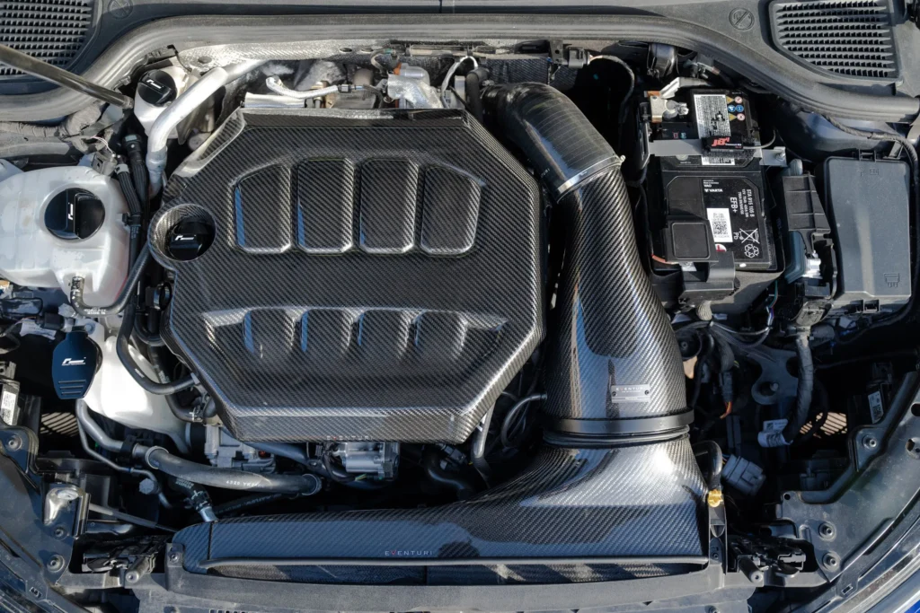 VW Golf MK8 Engine Cover - Eventuri